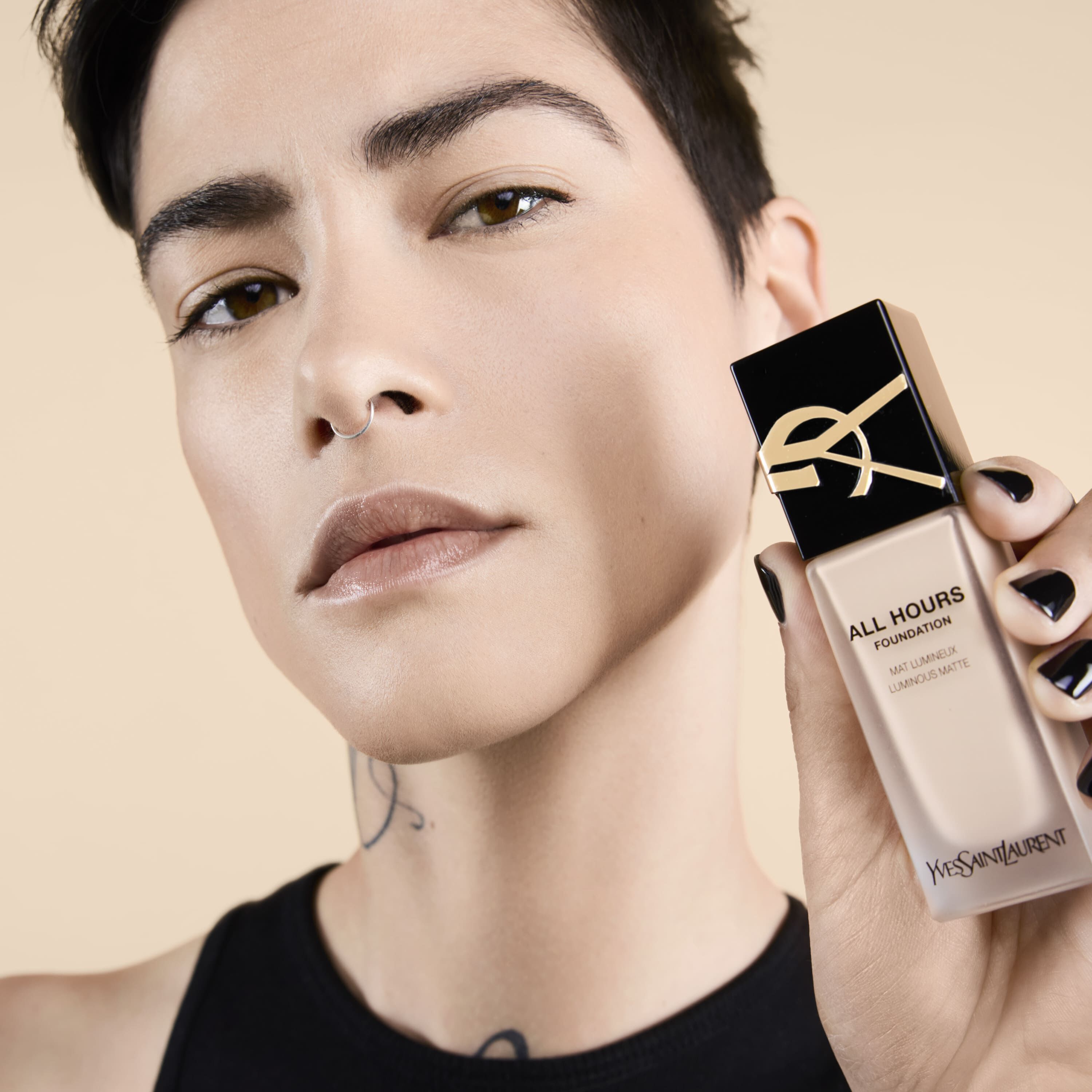 ALL HOURS FOUNDATION - Base líquida textura leve | YSL Beauty BR