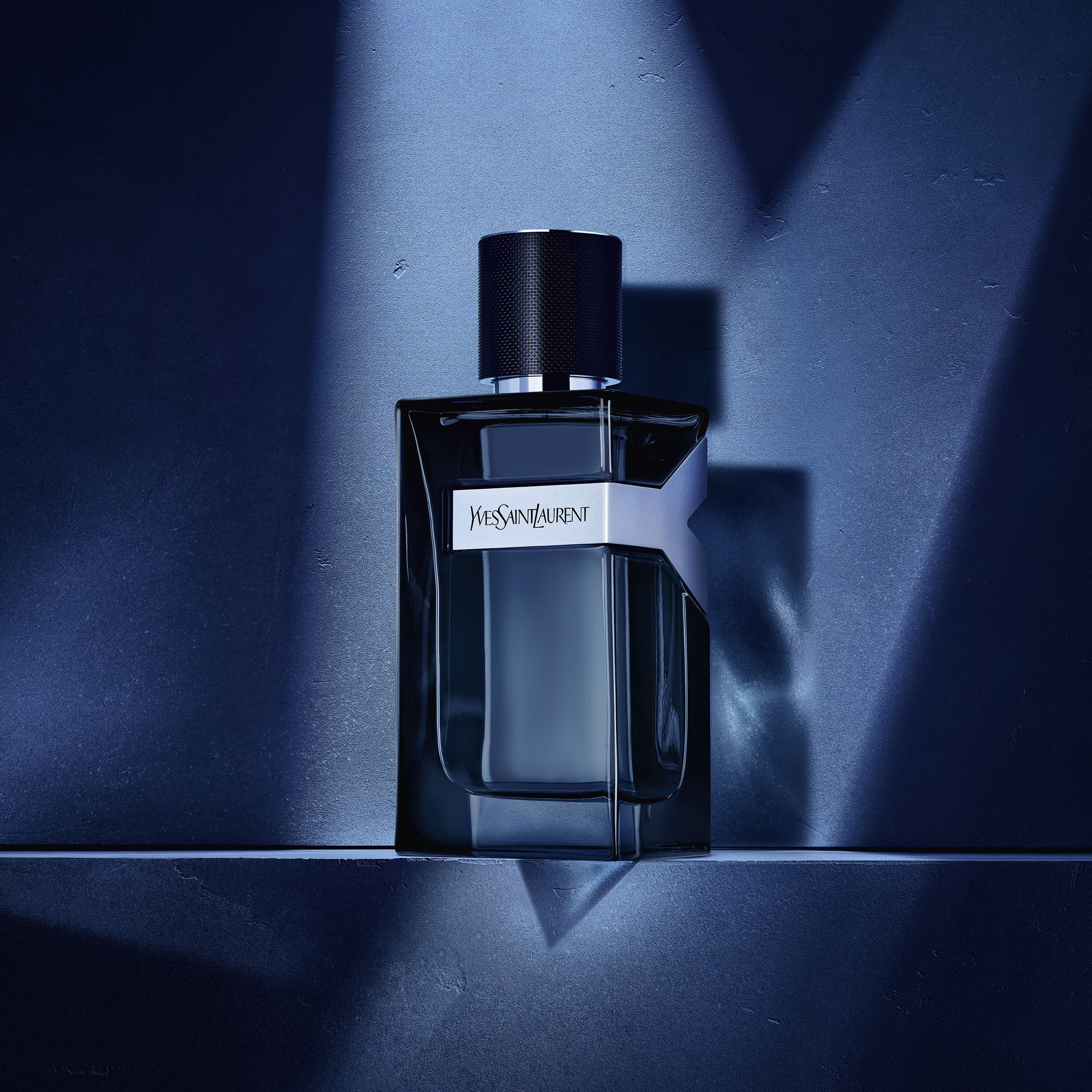 Y Eau de Parfum Intense | Yves Saint Laurent Beauty Brasil